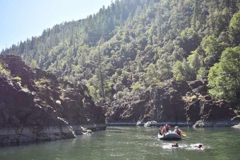 Wild & Scenic Rogue River Rafting Guide + Map (updated)